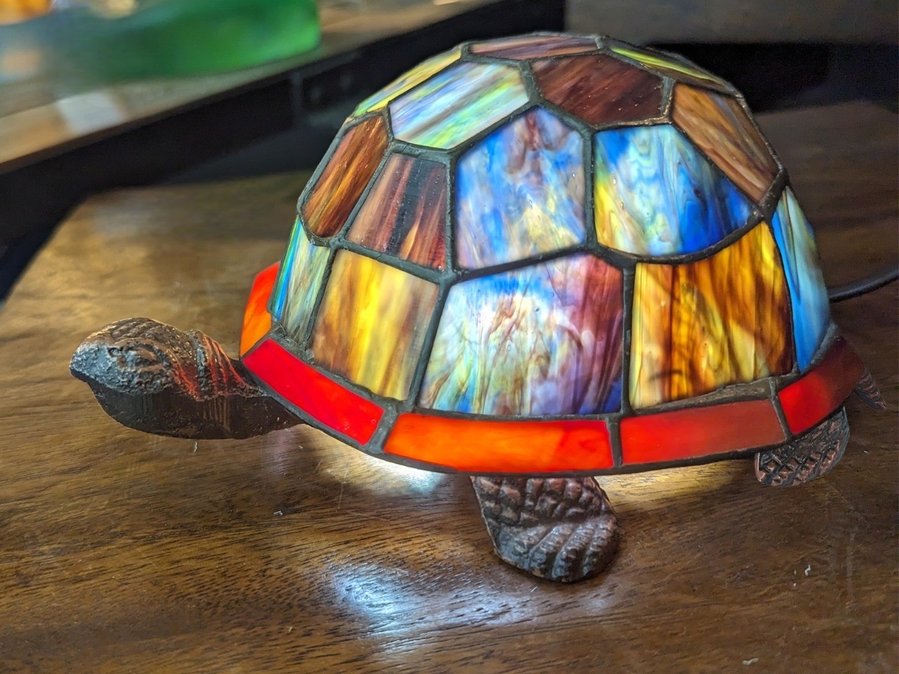 Turtle Tiffany Lamp (Sunset) 22cm + Free Incandescent Bulb